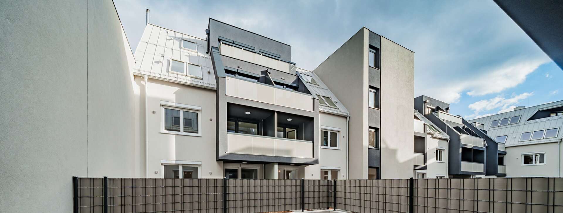 Himberger Straße 17 - Haring Group